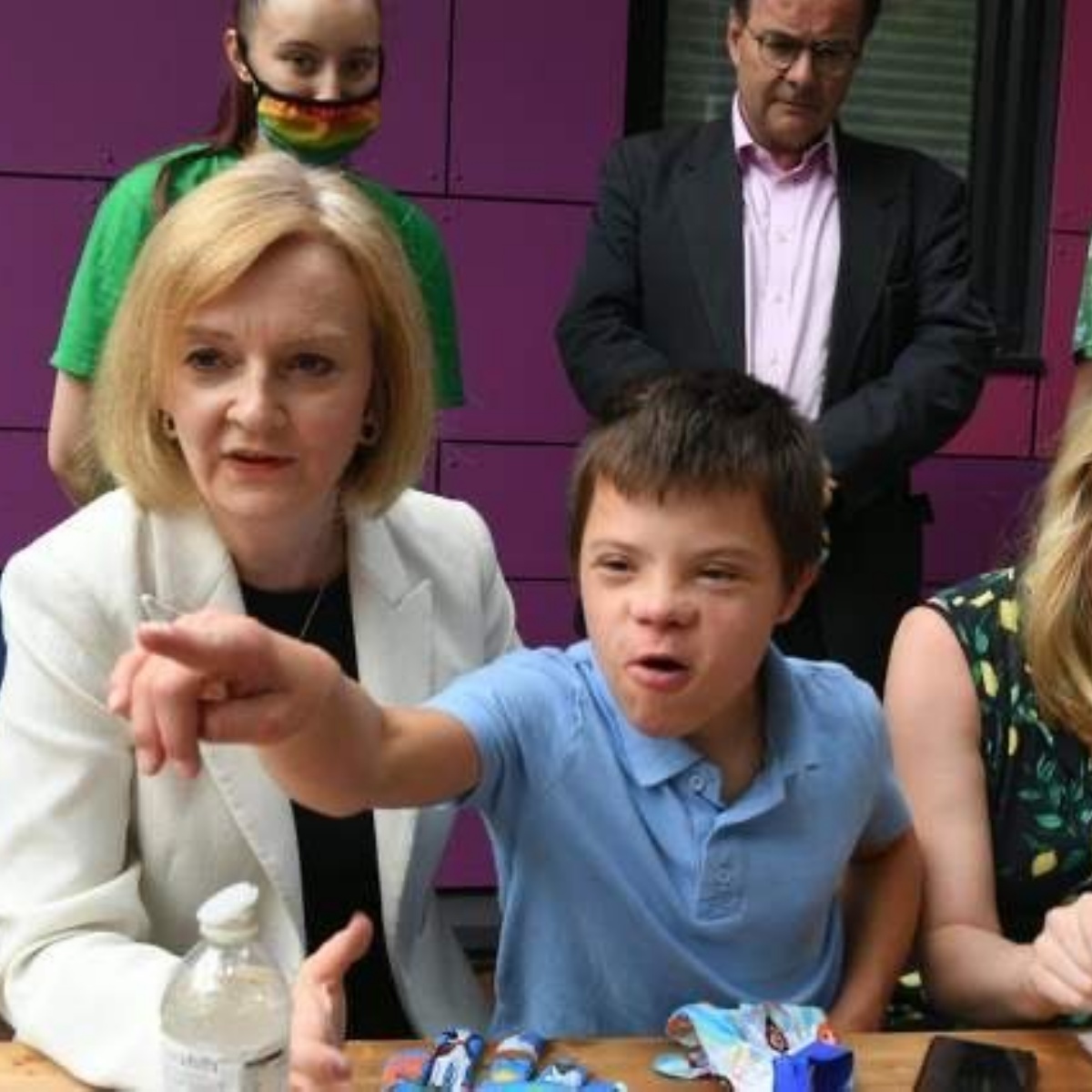Little Miracles - Liz Truss visits Little Miracles